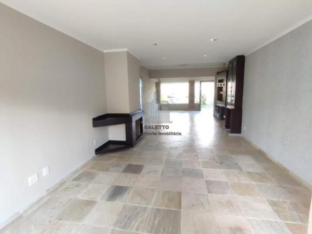 Casa para venda em SÍTIOS DE RECREIO GRAMADO de 319.20m² com 4 Quartos, 3 Suites e 4 Garagens