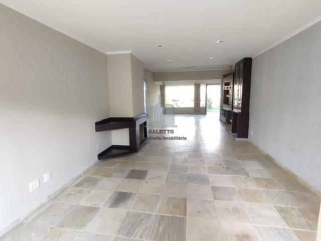 Casa para venda em SÍTIOS DE RECREIO GRAMADO de 319.20m² com 4 Quartos, 3 Suites e 4 Garagens