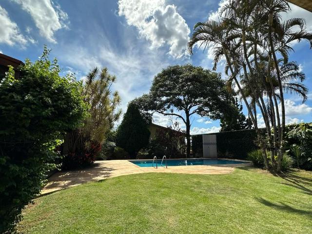 Casa para venda em Sítios De Recreio Gramado em Campinas São Paulo de 350.00m² com 3 Quartos, 1 Suíte e 4 Garagens