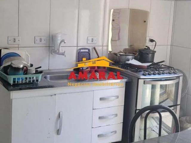 Casa à Venda na Cidade Edson Suzano S/P 3 Quartos, 1 Suíte e Quintal