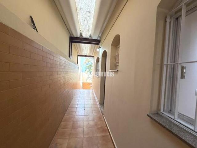 Casa para venda em Sumaré com 4 quartos, sendo 2 suítes, 224m²
