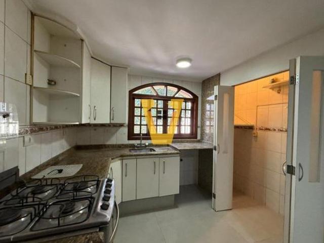 Casa para venda em Sumaré com 4 quartos, sendo 2 suítes, 224m²