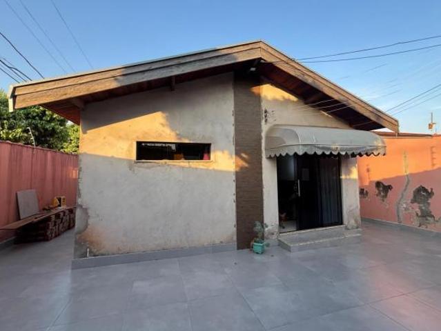 Casa para Venda em Sumaré, Vila Zilda Natel, 3 dormitórios, 1 suíte, 2 banheiros, 4 vagas