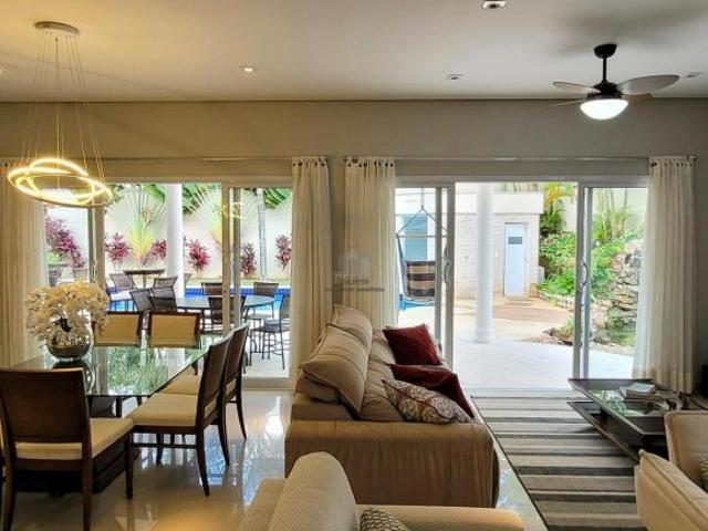 Casa para venda em Swiss Park de 720.00m² com 4 Quartos, 4 Suites e 6 Garagens