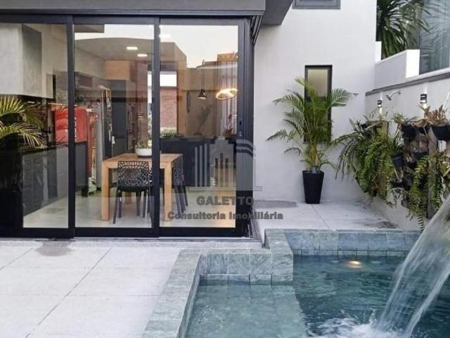 Casa para venda em Swiss Park de 360.00m² com 3 Quartos, 3 Suites e 4 Garagens