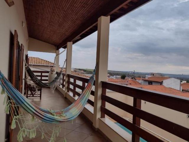Casa para venda em Pompéia de 356.00m² com 4 Quartos, 1 Suite e 3 Garagens