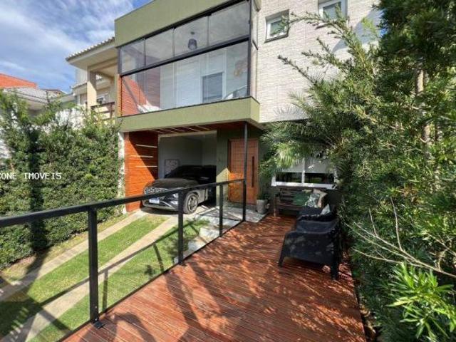 Casa para Venda em Porto Alegre, Hípica, 3 dormitórios, 1 suíte, 3 banheiros, 2 vagas