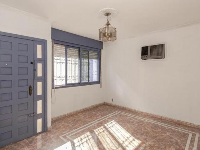 Casa para Venda em Porto Alegre, Jardim Itu, 3 dormitórios, 1 suíte, 3 banheiros, 4 vagas