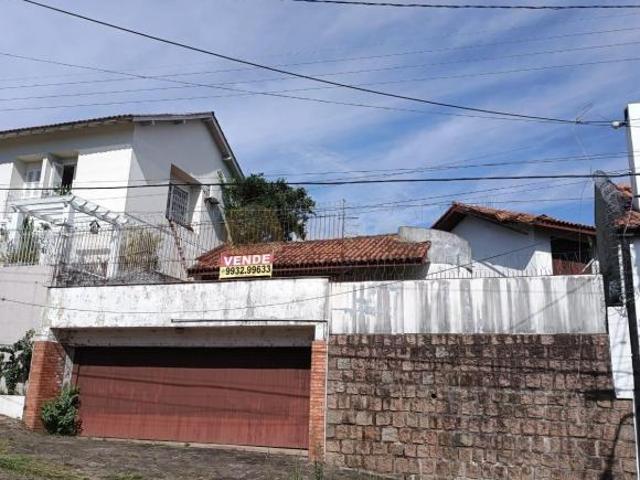 Casa para Venda em Porto Alegre, Três Figueiras, 4 dormitórios, 4 banheiros, 2 vagas