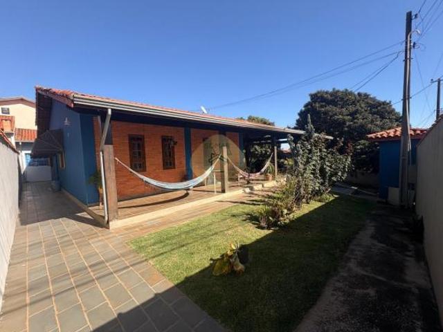 Casa para Venda em Porto Feliz, Belo Alto, 3 dormitórios, 1 suíte, 3 banheiros, 4 vagas