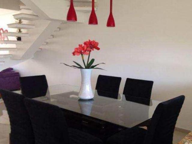 Casa para venda em Portais polvilho de 150.00m² com 3 Quartos, 1 Suite e 2 Garagens