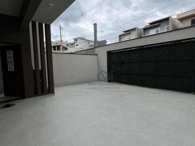 Casa para venda em Portais polvilho de 220.00m² com 3 Quartos, 3 Suites e 2 Garagens