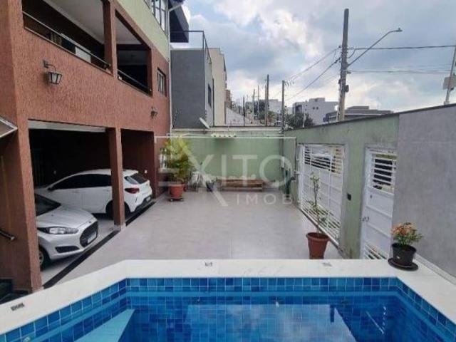 Casa para venda em Portais polvilho de 380.00m² com 3 Quartos, 1 Suite e 2 Garagens