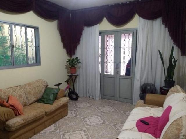 Casa para venda em Portal Do Éden de 200.00m² com 3 Quartos e 2 Garagens