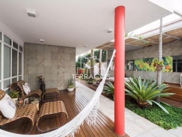Casa para venda em Portal Do Paraíso I de 381.00m² com 3 Quartos, 3 Suites e 4 Garagens