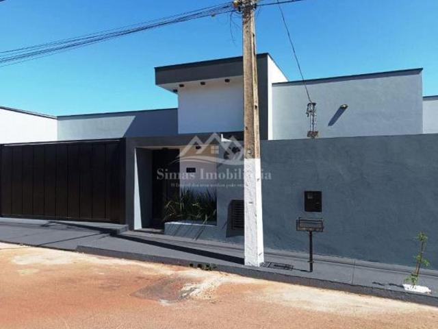 Casa para Venda em Patos de Minas, Afonso Queiroz, 3 dormitórios, 1 suíte, 2 banheiros, 4 vagas