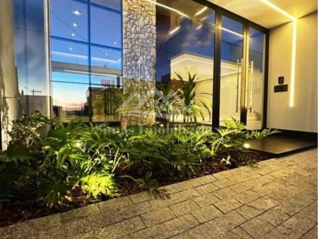 Casa para Venda em Patos de Minas, Boa Vista, 4 dormitórios, 3 suítes, 4 banheiros, 4 vagas