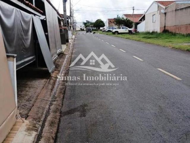 Casa para Venda em Patos de Minas, Bela Vista, 3 dormitórios, 1 suíte, 2 banheiros, 2 vagas