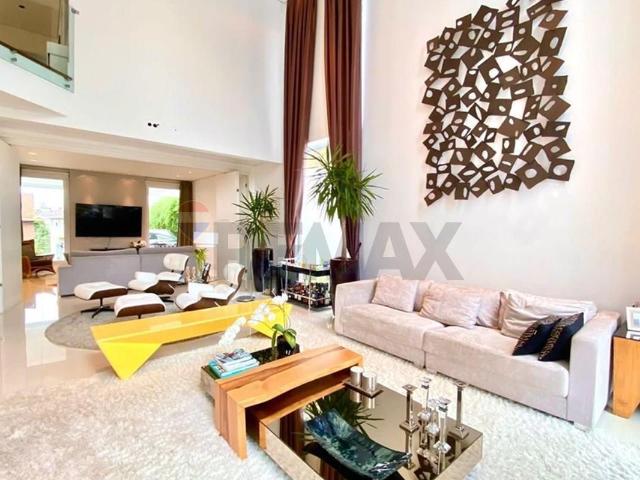 Casa para venda em Palos Verdes em Carapicuíba São Paulo de 534.00m² com 4 Quartos, 4 Suítes e 6 Garagens