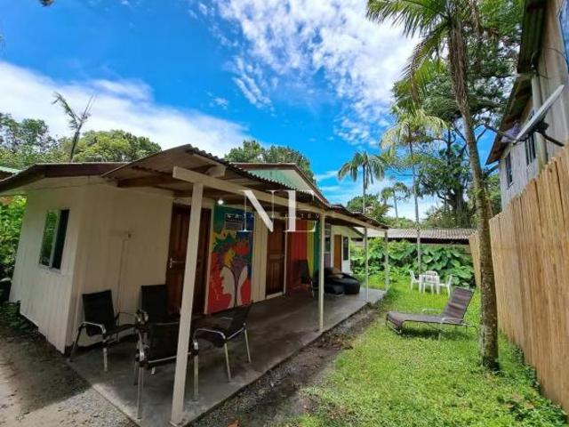 Casa para Venda em Paranaguá, Ilha do Mel, 2 dormitórios, 2 banheiros