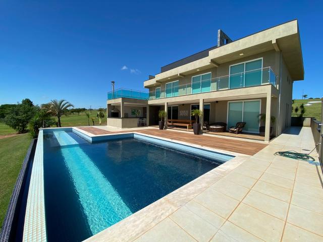 Casa para venda em Paranapanema em Paranapanema São Paulo de 600.00m² com 5 Quartos, 5 Suítes e 4 Garagens