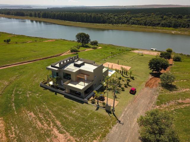 Casa para venda em Paranapanema em Paranapanema São Paulo de 600.00m² com 5 Quartos, 5 Suítes e 4 Garagens