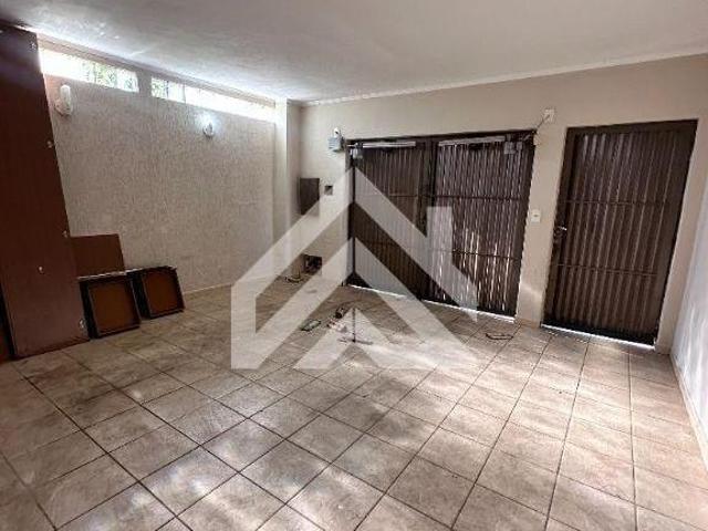 Casa para venda em Parque Mãe Preta de 100.00m² com 2 Quartos, 1 Suite e 1 Garagem