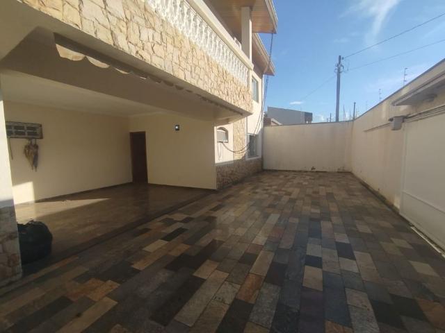 Casa para venda em Parque Novo Mundo em Americana São Paulo de 178.00m² com 3 Quartos, 1 Suíte e 4 Garagens