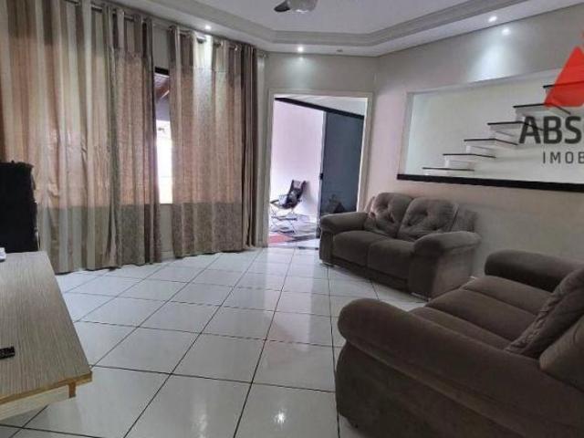 Casa para venda em Parque Nova Carioba de 195.00m² com 3 Quartos, 2 Suites e 2 Garagens