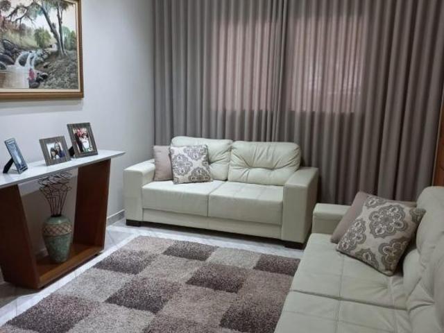 Casa para venda em Parque Nova Carioba de 232.00m² com 3 Quartos, 1 Suite e 2 Garagens