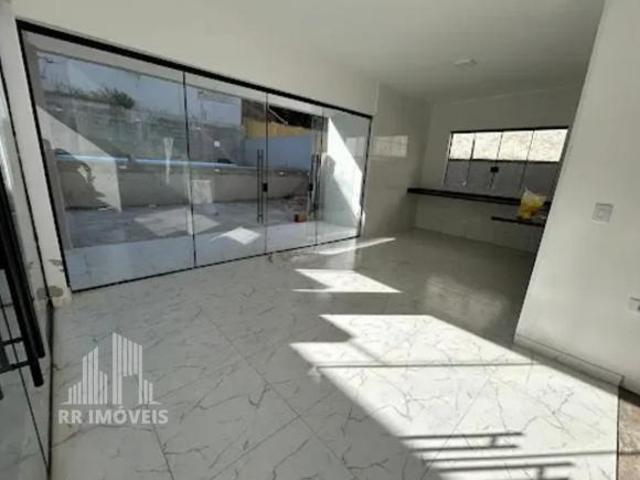 Casa para venda em Parque Nova Jandira de 178.00m² com 3 Quartos, 3 Suites e 4 Garagens