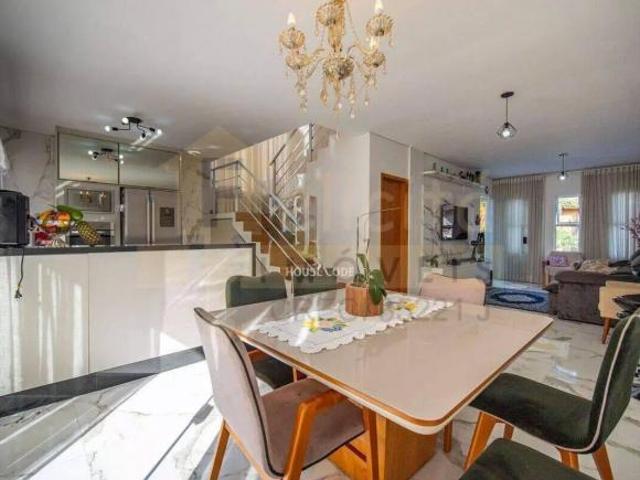 Casa para venda em Parque Nova Jandira de 250.00m² com 3 Quartos, 3 Suites e 6 Garagens