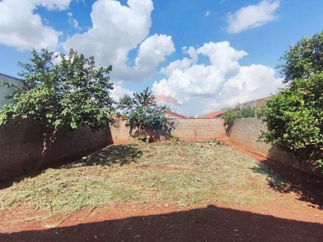 Casa para venda em Parque Novacoop de 63.00m² com 2 Quartos e 2 Garagens