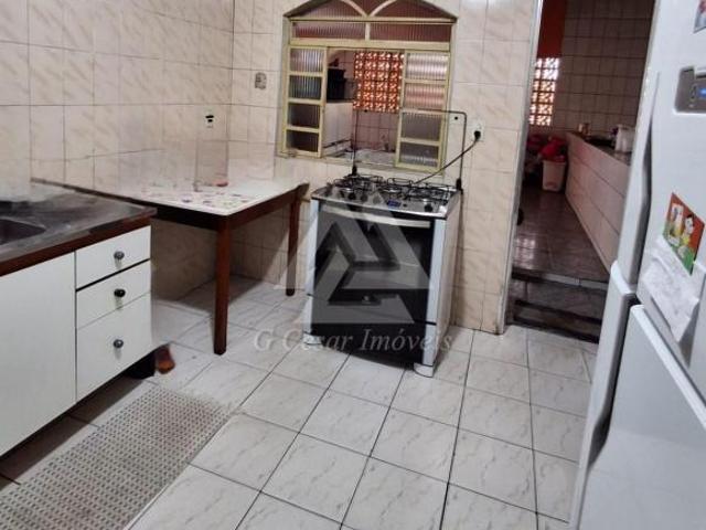 Casa para venda em Parque Alvorada de 175.00m² com 4 Quartos e 1 Garagem