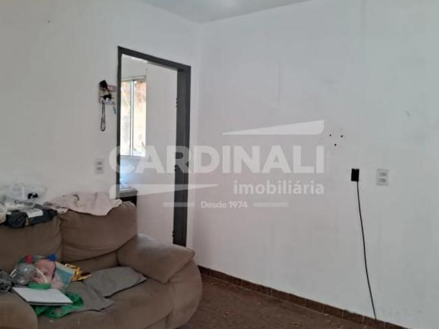 Casa para venda em Parque Arnold Schimidt de 300.00m² com 3 Quartos, 1 Suite e 4 Garagens