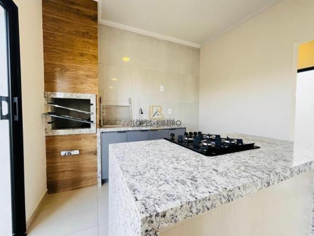 Casa para venda em Parque Bela Vista rubião Junior de 75.00m² com 2 Quartos, 1 Suite e 2 Garagens