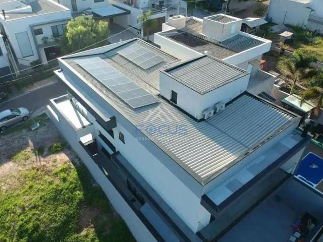 Casa para venda em Parque Cecap de 250.00m² com 4 Quartos, 2 Suites e 4 Garagens