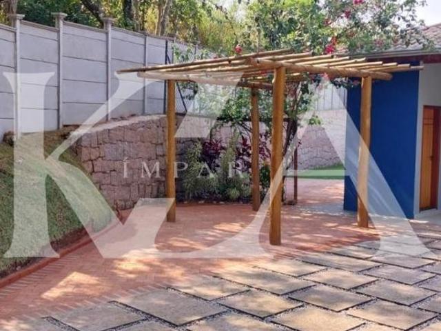 Casa para venda em Parque Centenário de 1000.00m² com 3 Quartos, 1 Suite e 12 Garagens