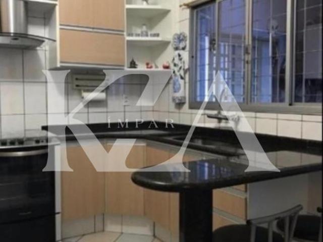 Casa para venda em Parque Cidade Jardim de 223.00m² com 3 Quartos, 1 Suite e 2 Garagens
