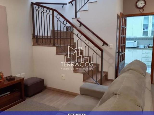 Casa para venda em Parque Cidade Jardim Ii de 172.00m² com 3 Quartos, 1 Suite e 2 Garagens