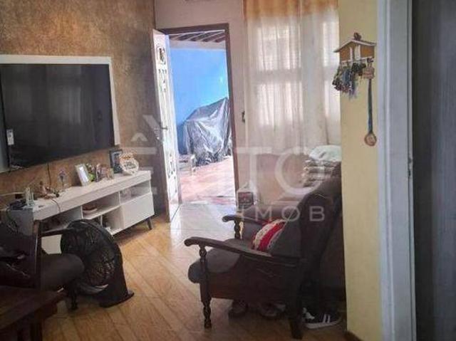 Casa para venda em Parque Cidade Jardim Ii de 70.00m² com 2 Quartos e 1 Garagem