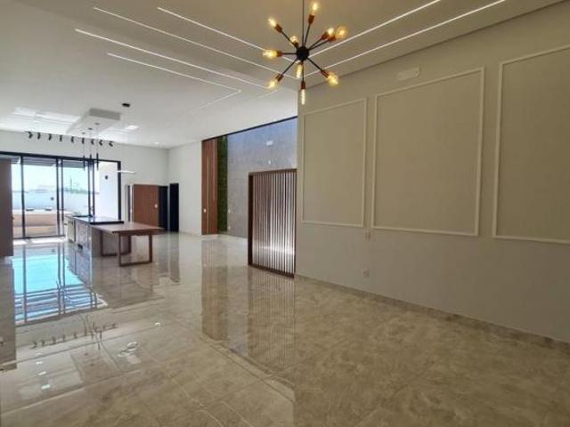 Casa para venda em Parque da Empresa de 187.00m² com 3 Quartos, 3 Suites e 4 Garagens