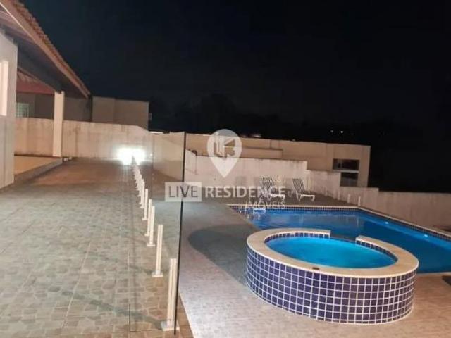 Casa para venda em Parque Da Fazenda de 357.00m² com 4 Quartos, 2 Suites e 6 Garagens