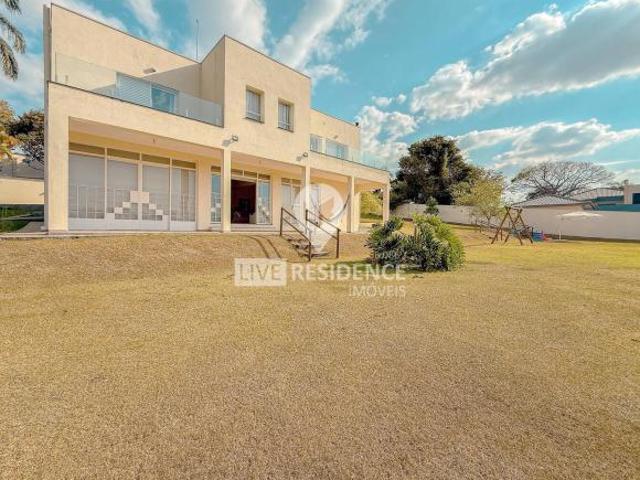 Casa para venda em Parque Da Fazenda de 353.00m² com 4 Quartos, 1 Suite e 6 Garagens
