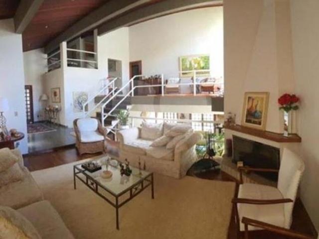 Casa para venda em Parque Da Fazenda de 552.00m² com 4 Quartos, 4 Suites e 5 Garagens