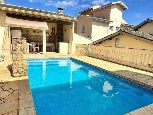 Casa para venda em Parque Da Represa de 250.00m² com 4 Quartos, 1 Suite e 6 Garagens