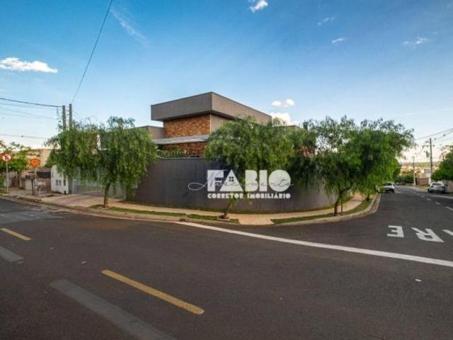 Casa para venda em Parque Das Amoras Ii de 150.00m² com 3 Quartos, 1 Suite e 2 Garagens
