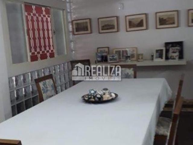 Casa para venda em Parque das Américas, Uberaba