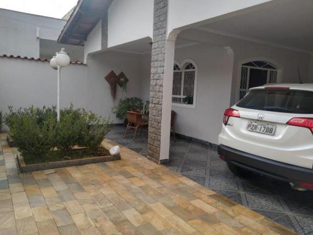 Casa para venda em Parque das Américas, Varginha