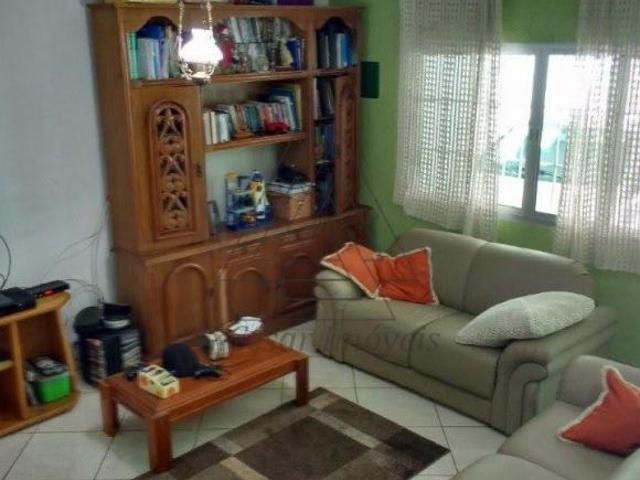 Casa para venda em Parque Das Américas de 250.00m² com 3 Quartos, 1 Suite e 2 Garagens